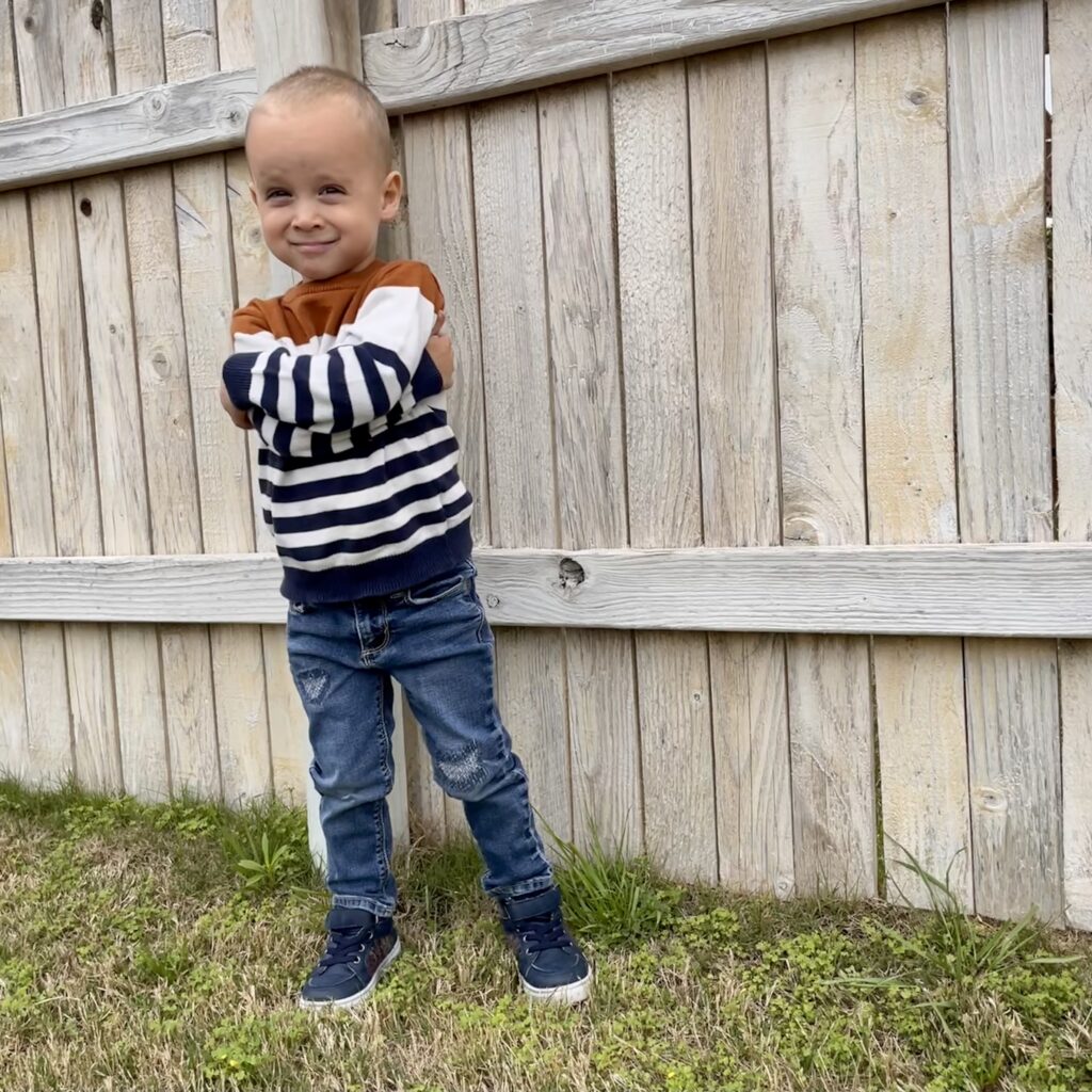 Kalinda Joy & Sullivan Luke // Three-and-a-Half! – KendraNicole.net