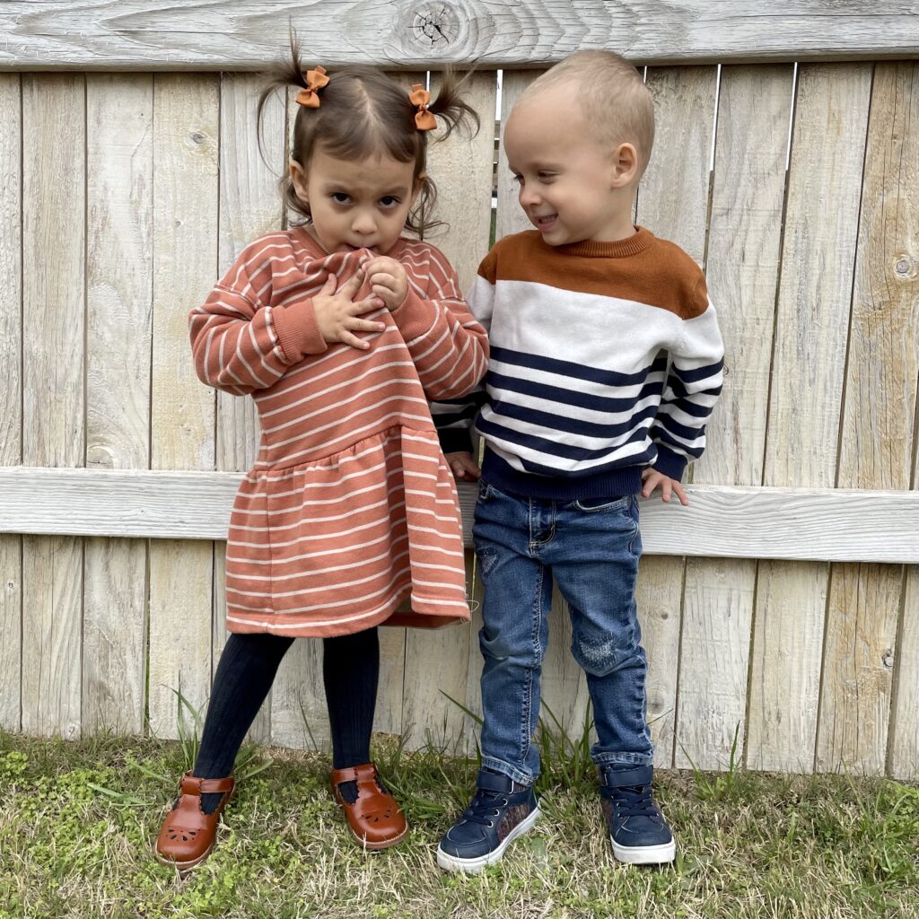 Kalinda Joy & Sullivan Luke // Three-and-a-Half! – KendraNicole.net