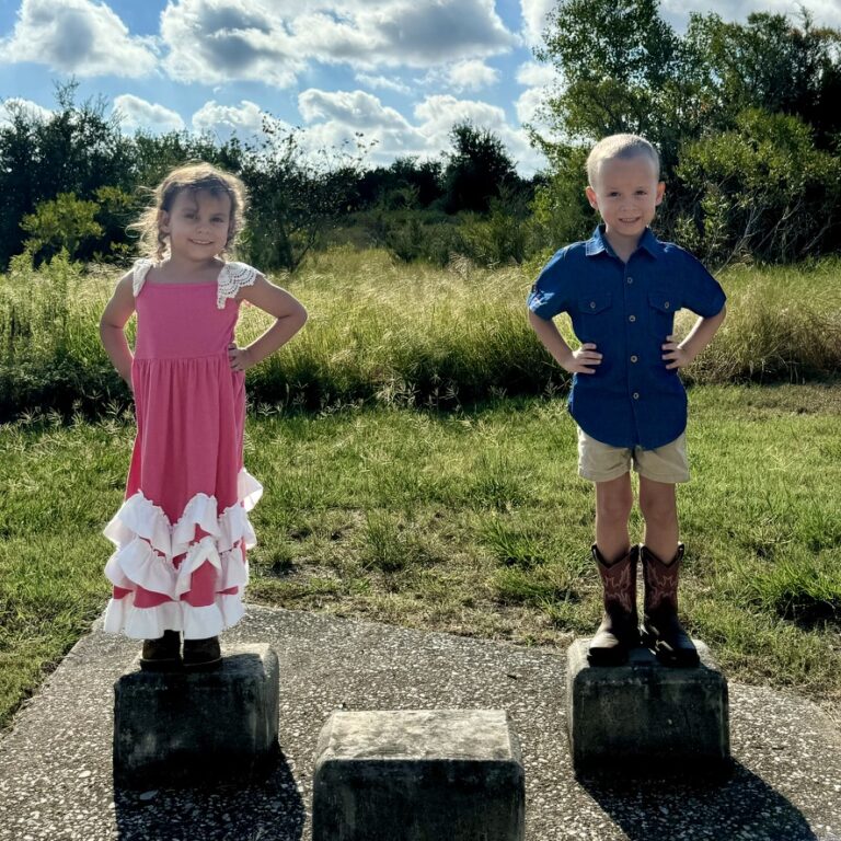 Kalinda Joy & Sullivan Luke || Five Is a Vibe! – KendraNicole.net